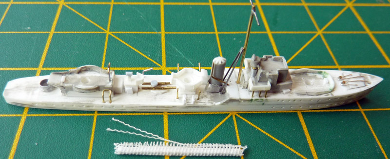 HMS Derwent - Type III Hunt: scratch built 1/1200
