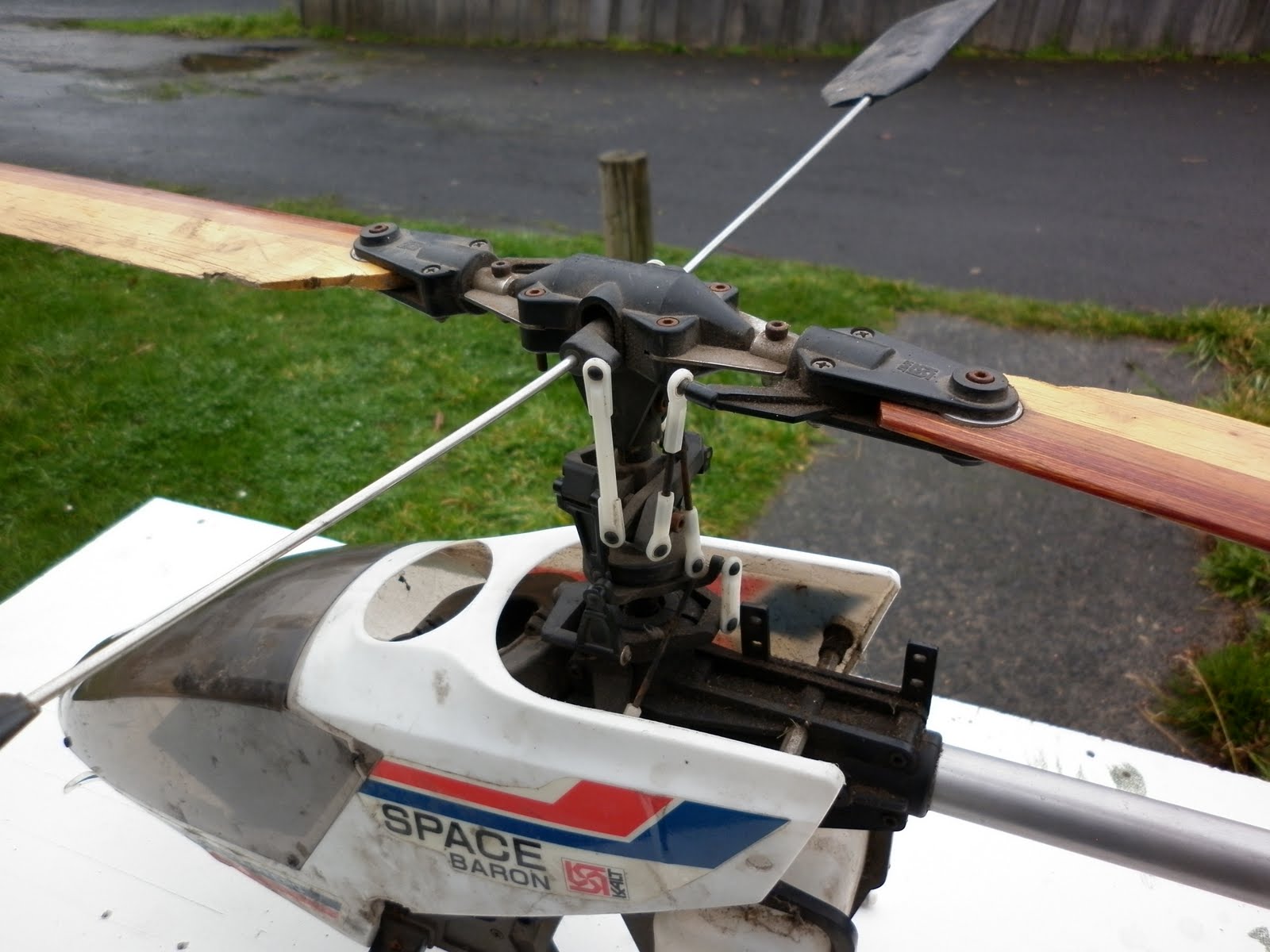 Wings N' Flying Things: Vintage Nitro RC Helicopters