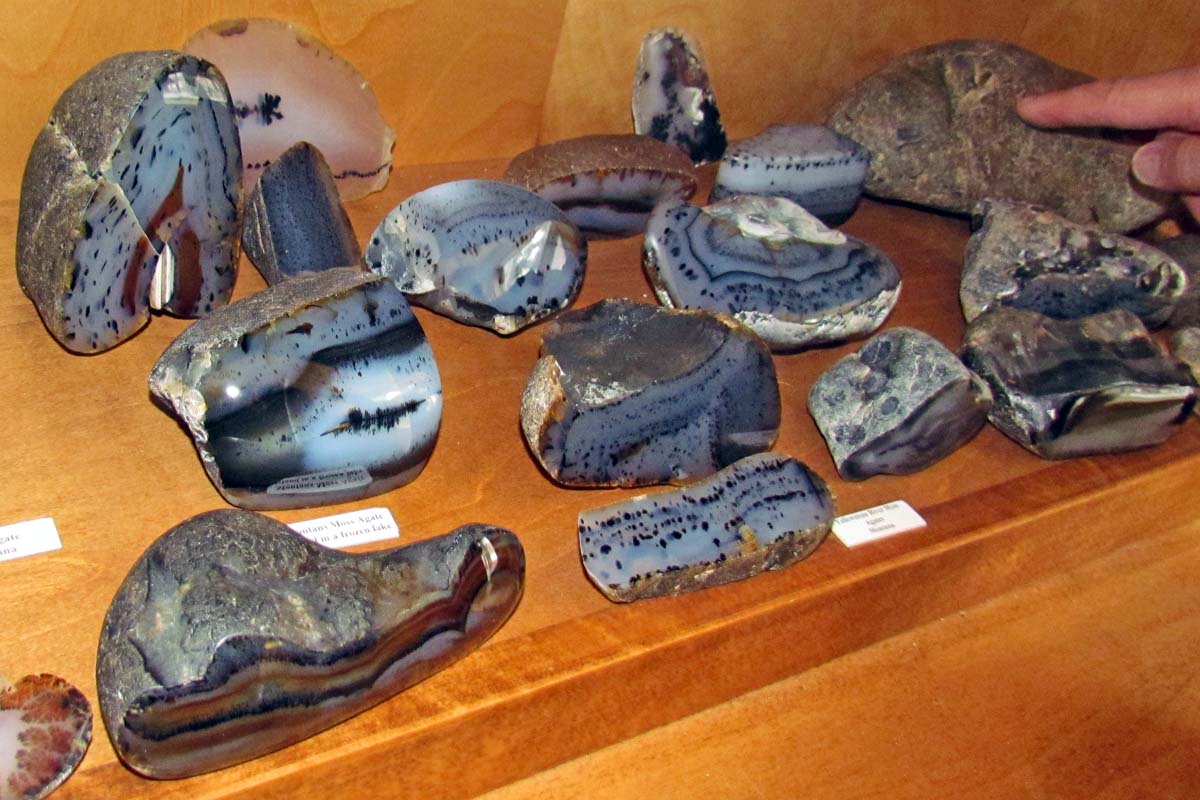 The Agatelady: Adventures and Events: Wisconsin Agate Collections -- Post 2