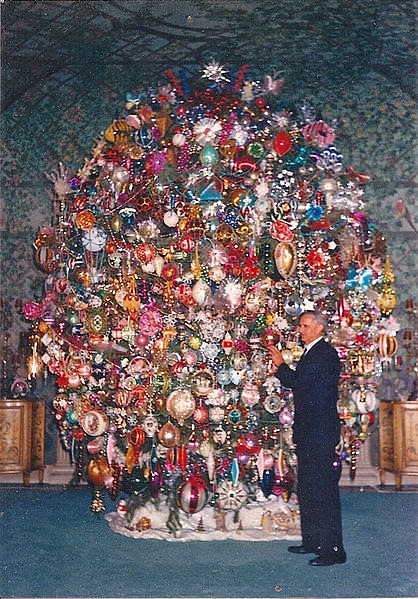 ImagineMDD: Vintage Christmas Tree Old Hollywood Holiday Decoration Ideas