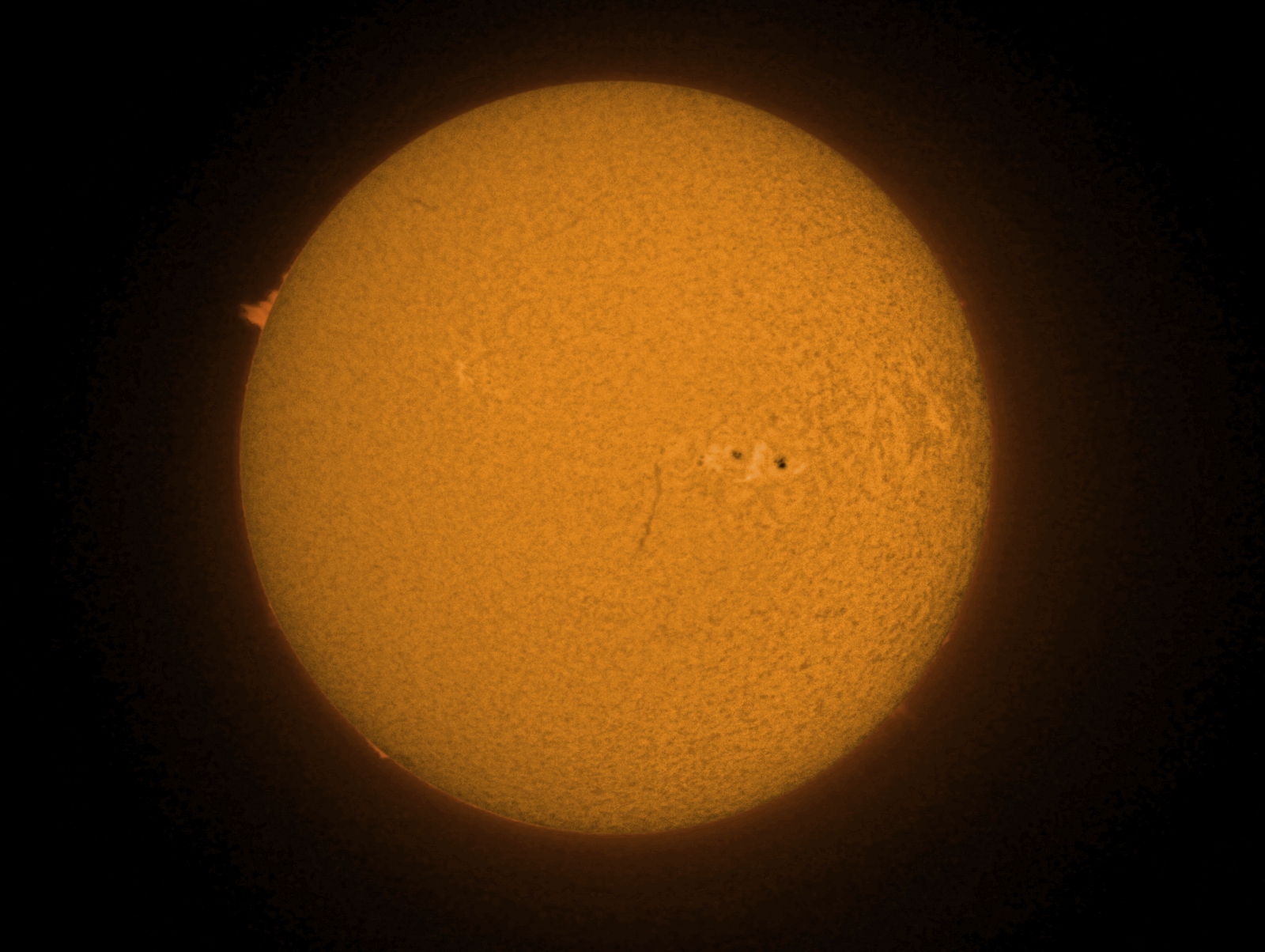 The Sun in H-Alpha on July 19th, 2016 - AstroMadness.com