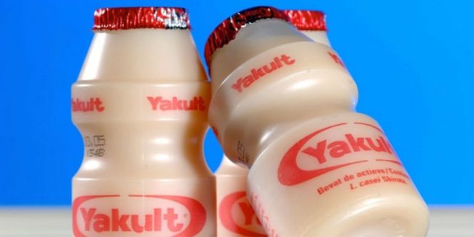 17+ Baru Gambar Botol Yakult Kosong