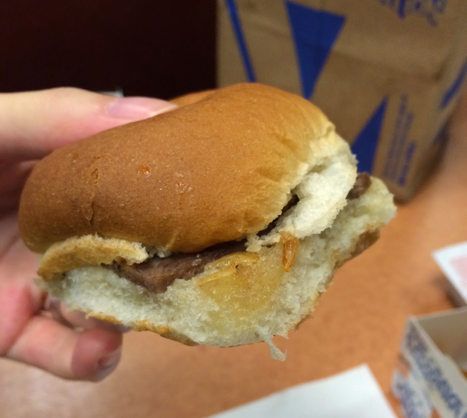 The Original Slider From White Castle / ホワイトキャッスルのオリジナルスライダー ~ I'm Made ...