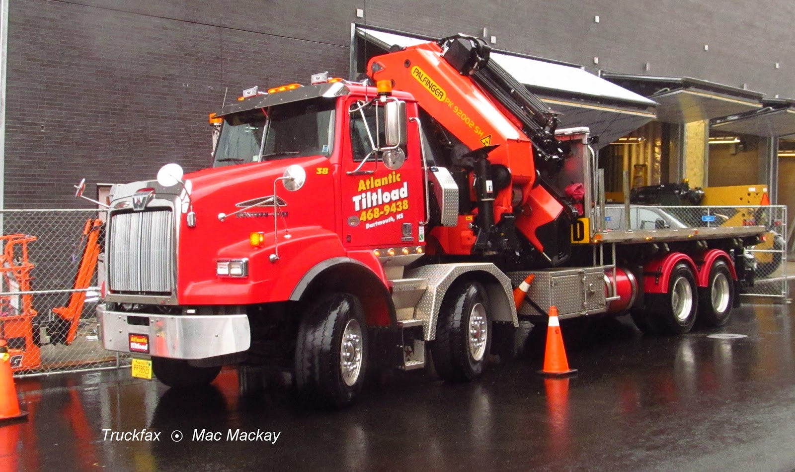 Truckfax: Western Star in the rain