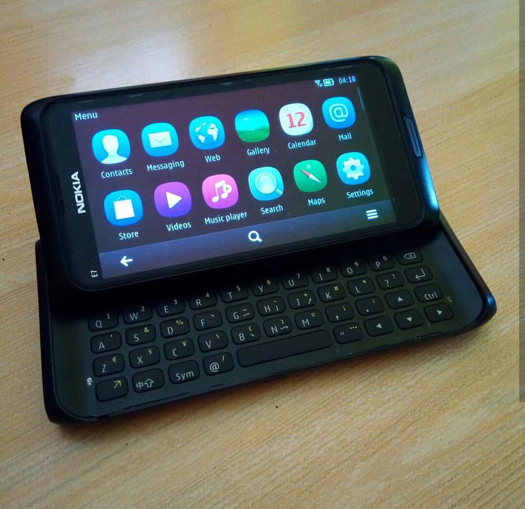 Nokia E7 symbain ^3 belle Nokia legend HP retro jadul - Tutor Droid (Game)