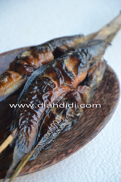Diah Didi's Kitchen: Resep Mangut Lele Asap Khas Yogya