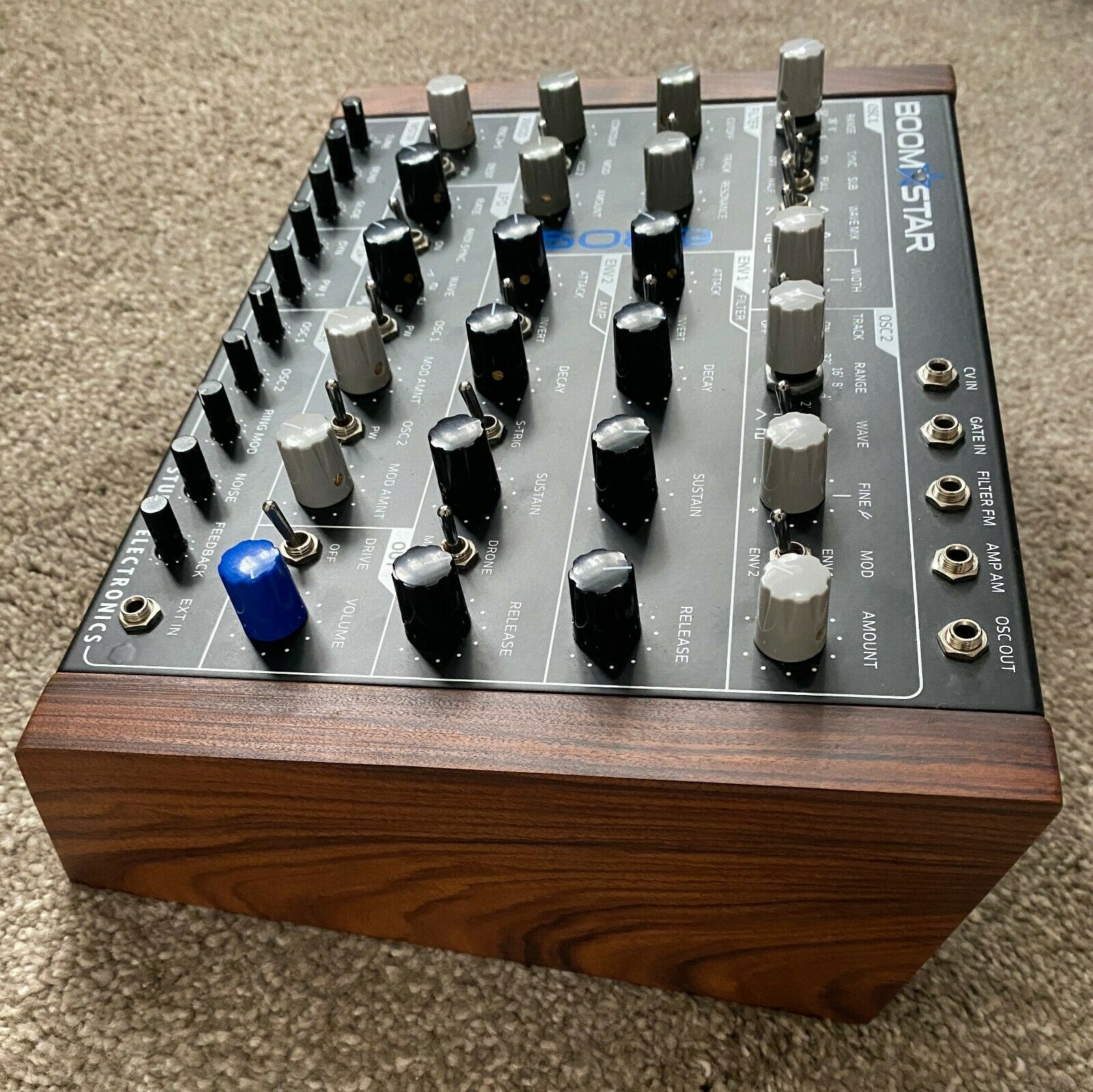 MATRIXSYNTH: Studio Electronics Boomstar 5089 Mk2 Desktop Analogue ...