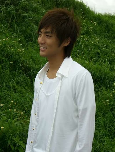 Buddhist Personality : Hong Jun Yang ~ Buddhist Celebrities