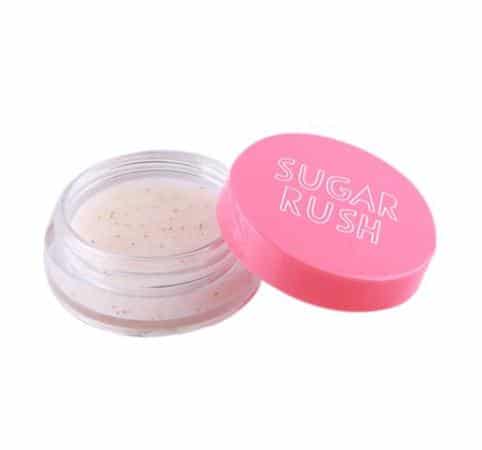 Rekomendasi 10 Merk Lip Scrub yang Bagus Praktis Untuk Merawat Bibir
