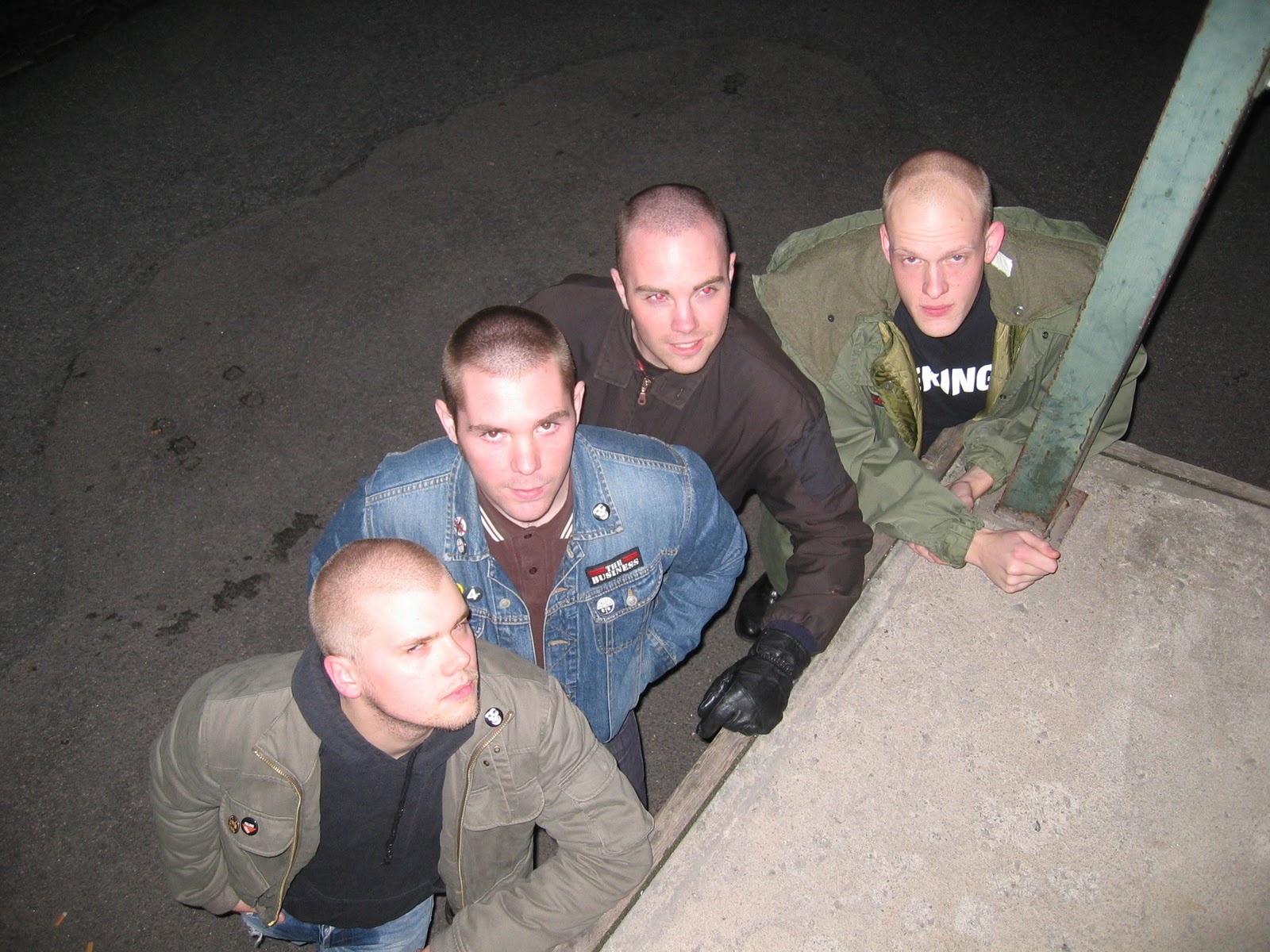 Pretty Shitty Town: Clockwork Crew skivan!