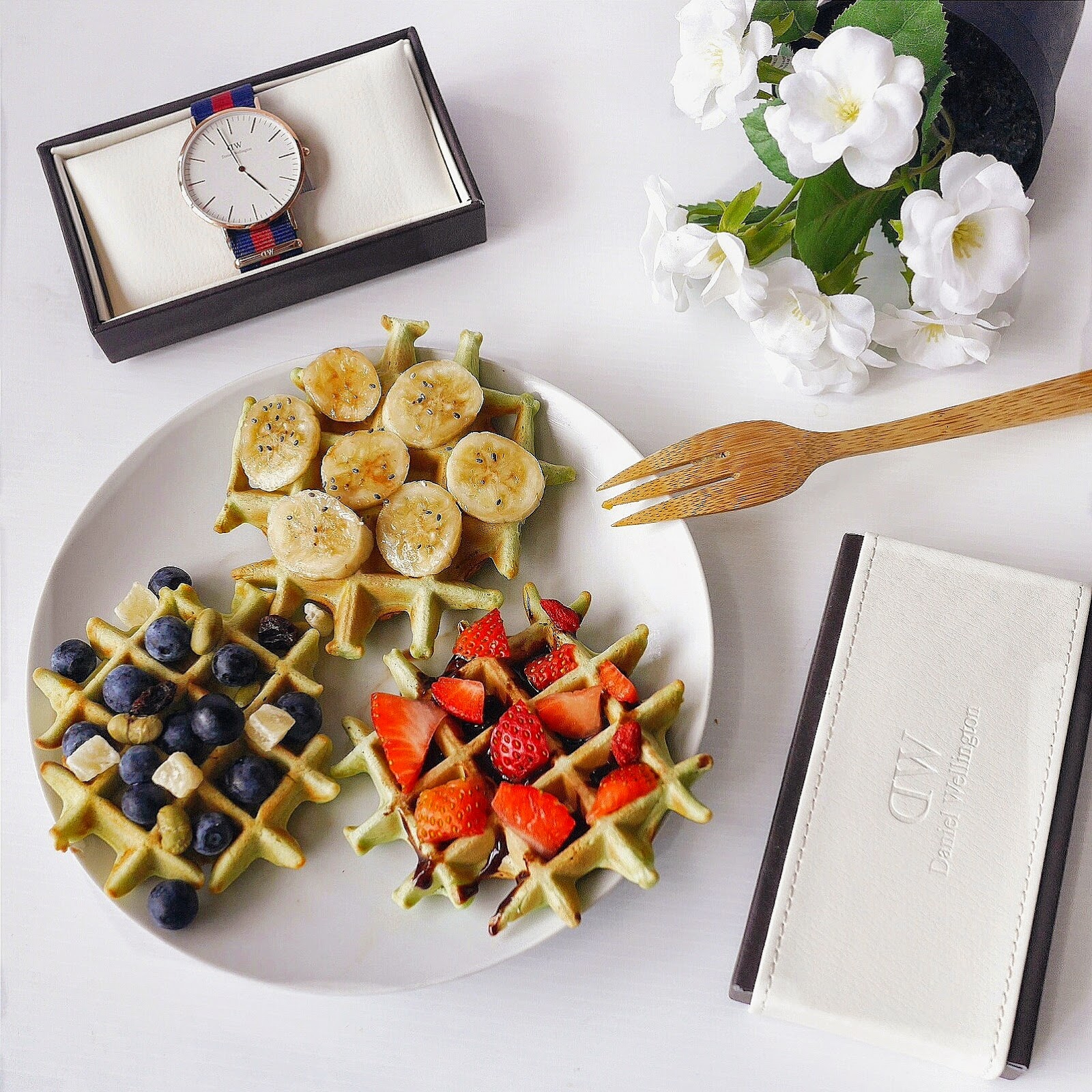 yellowfingers: {Recipe} Matcha Liege Waffles x Daniel Wellington
