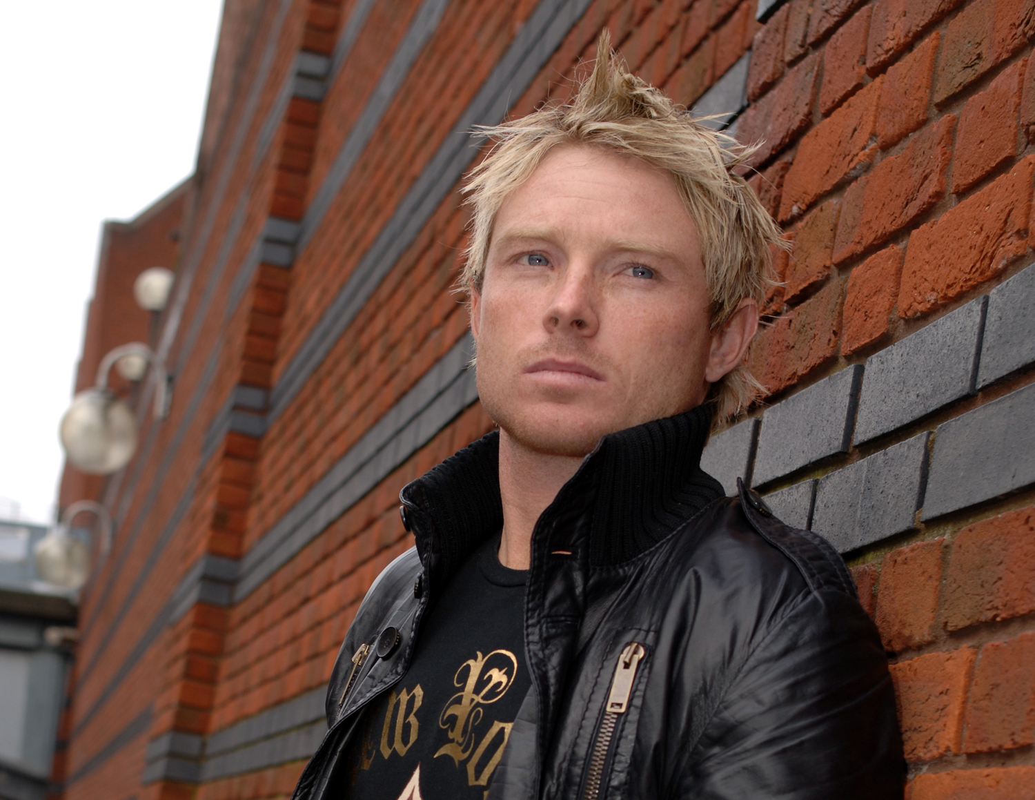 007wallpapers.tk: Ian Bell Wallpapers