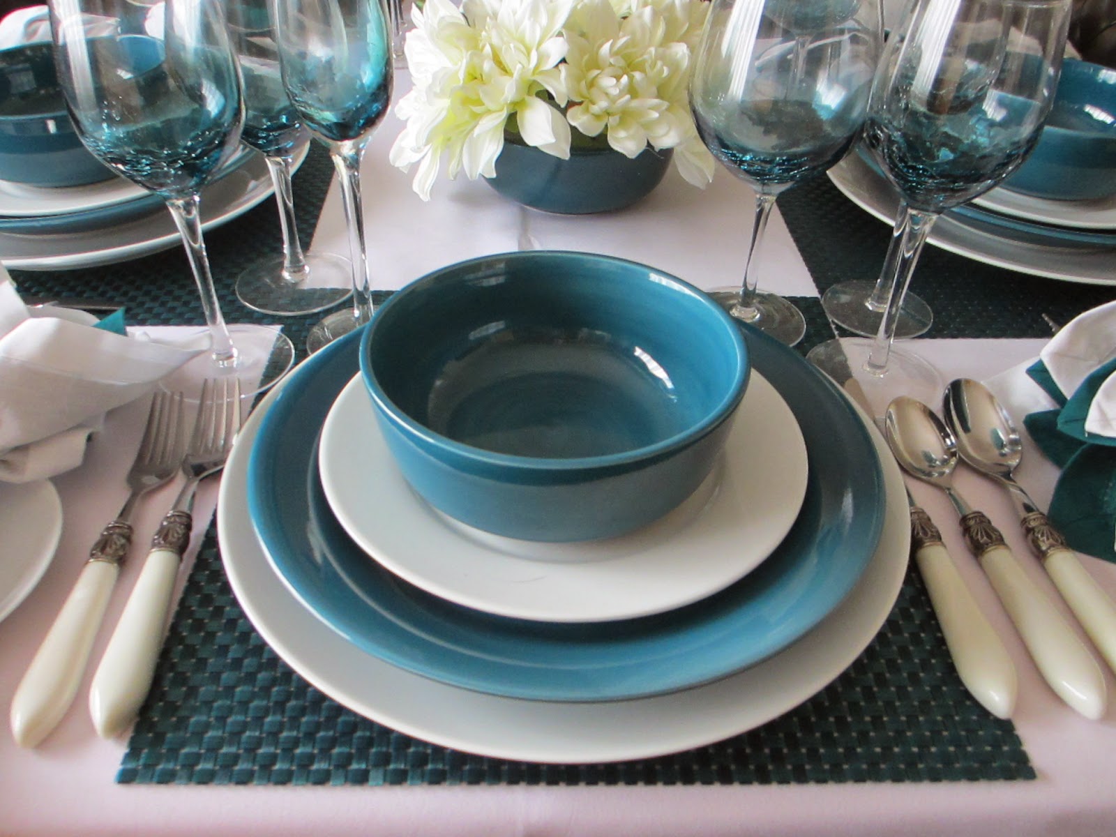 The Welcomed Guest: Teal and White Tablescape