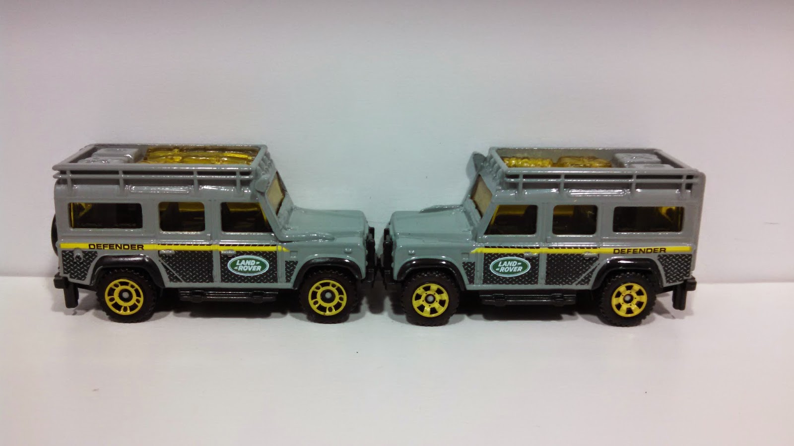 3inchDiecastBliss: Matchbox Land Rover Defender 100 Wheel Variations