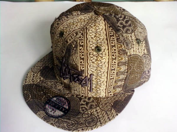 .: Topi Batik Keren dan Gaul