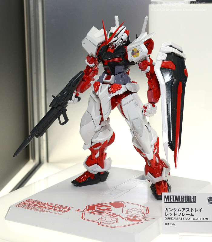 Gundam News: METAL BUILD Strike Freedom Gundam, Gundam Astray Red And ...