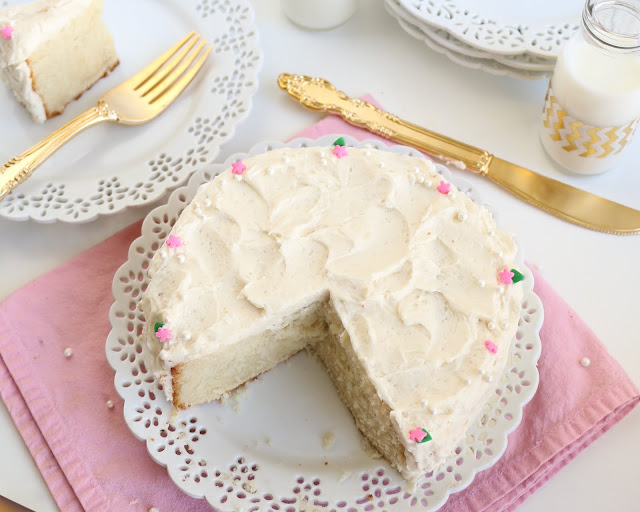 Mini Small-Batch Vanilla Cake with Vanilla Buttercream Frosting - The ...