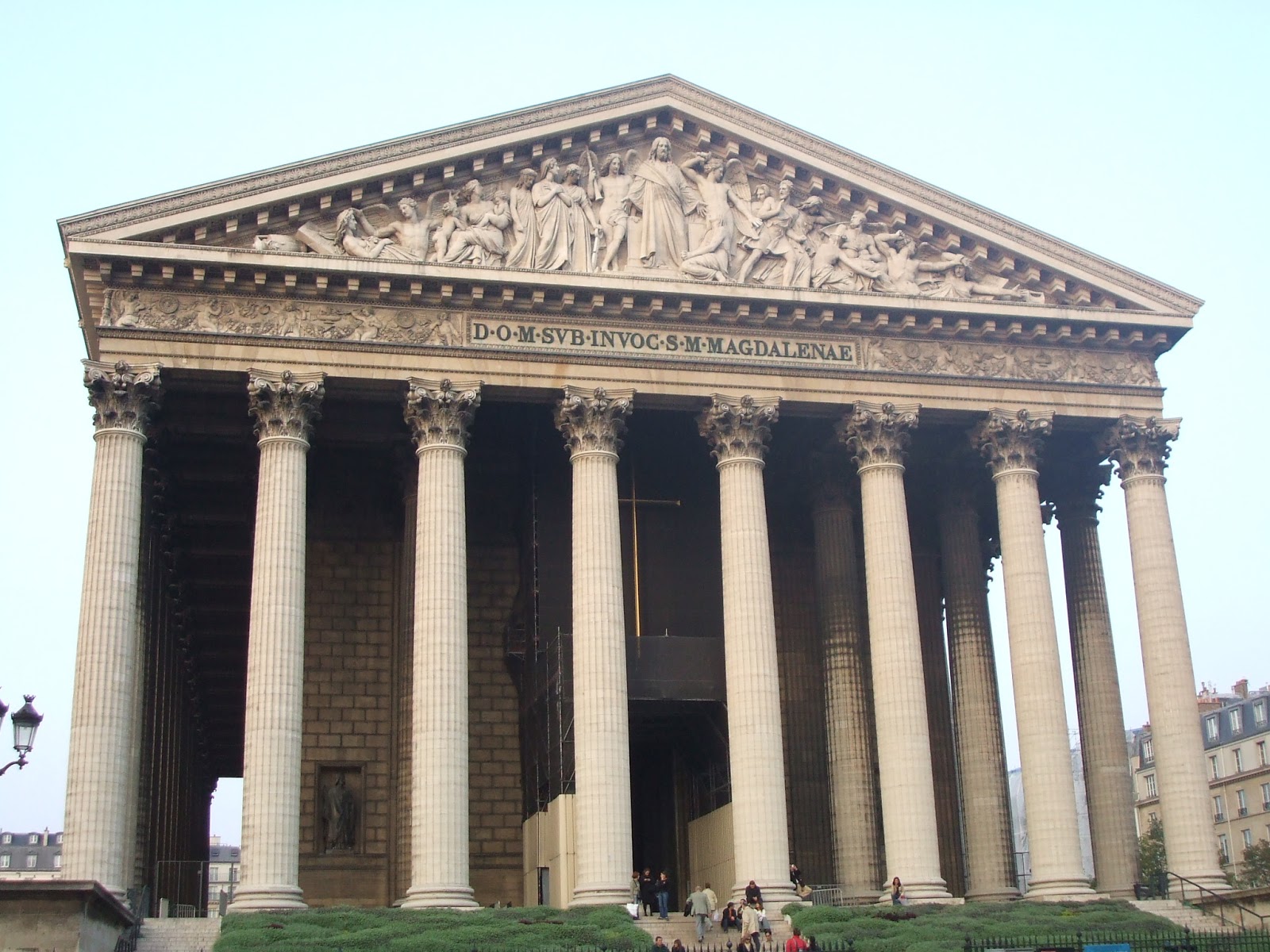 PIAZZAROTONDA: ARQUITECTURA NEOCLÁSICA