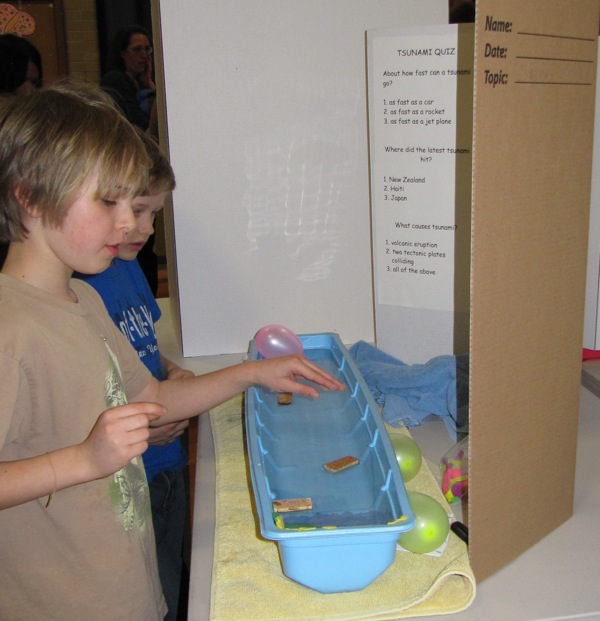 Itinerant Oak - A Family Journey: Science Fair: Ben's Tsunami Project