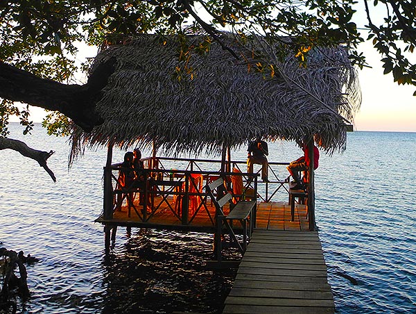 My Roatan - Adventures in Creating Nirvana: touring punta gorda