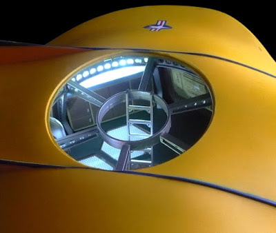 The Great Canadian Model Builders Web Page!: The Flying Sub