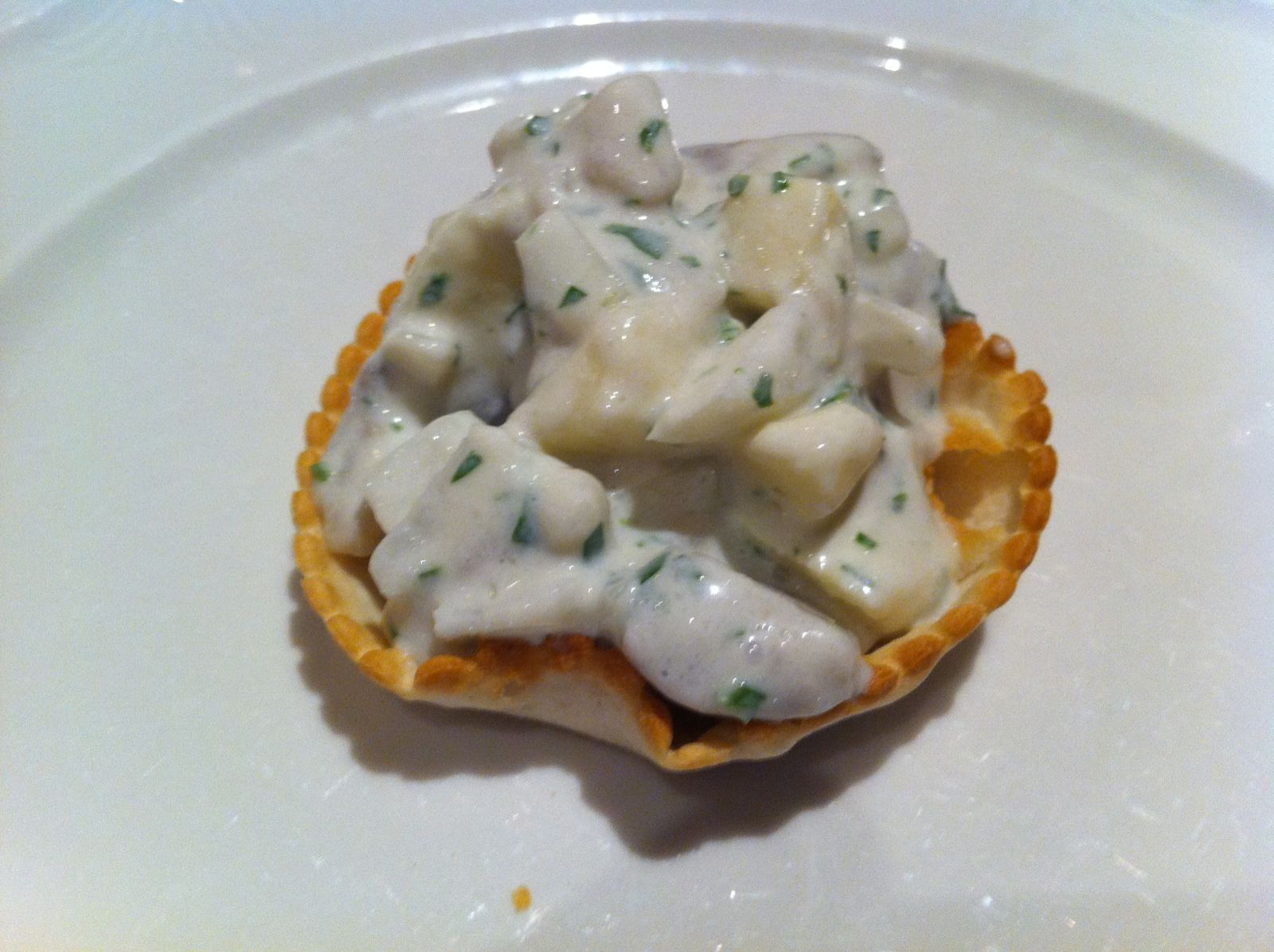 Al Pan, Pan y al Vino, Vino.: Horcher: Una institución de ayer y de hoy.