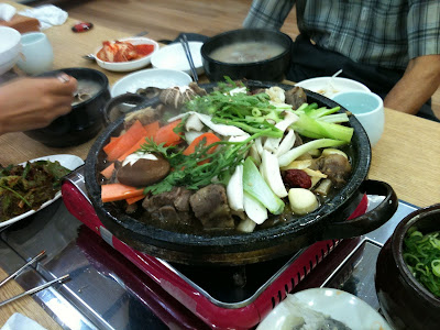 busychopsticks: Seol-lung-tang (설렁탕)