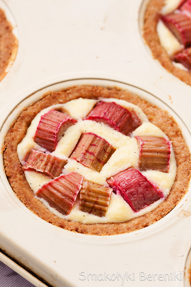 Serniczki z rabarbarem | Smakołyki Bereniki