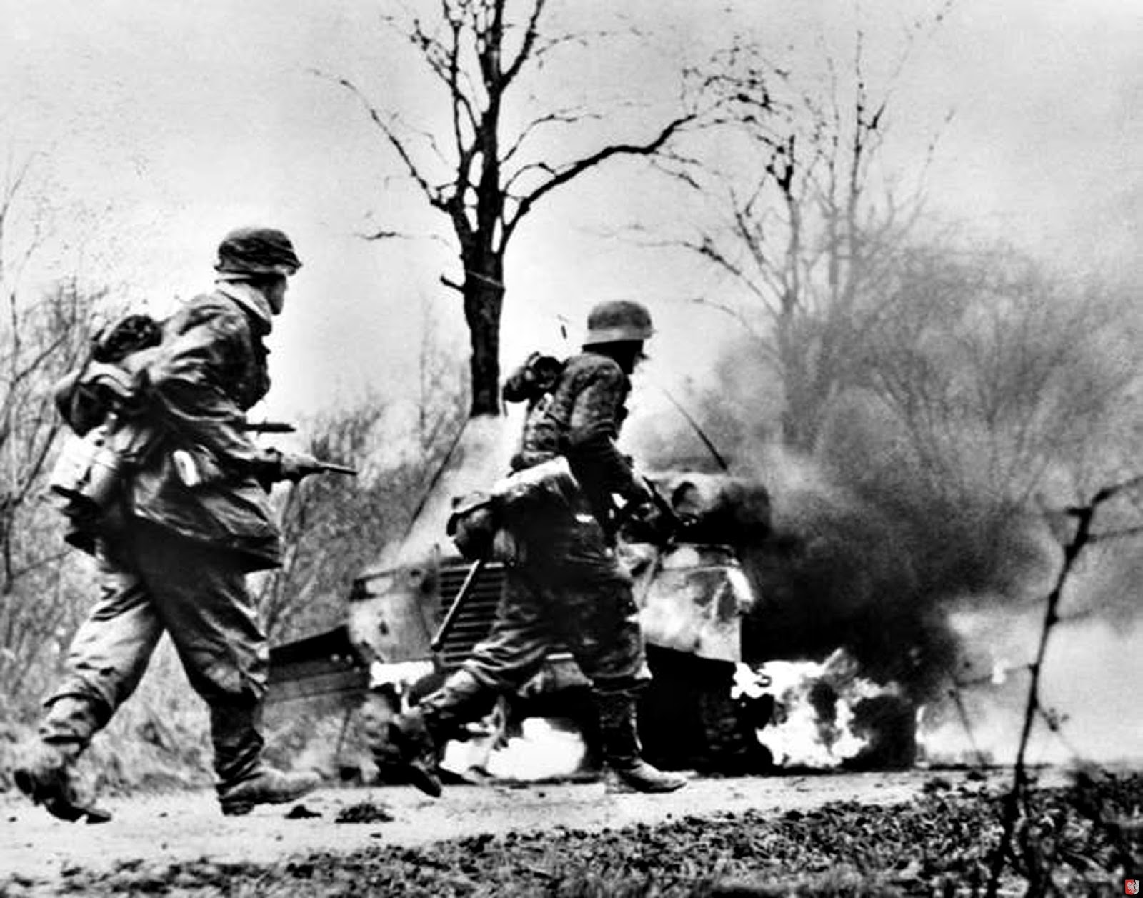 World War II History: German forces from the german battle group ...