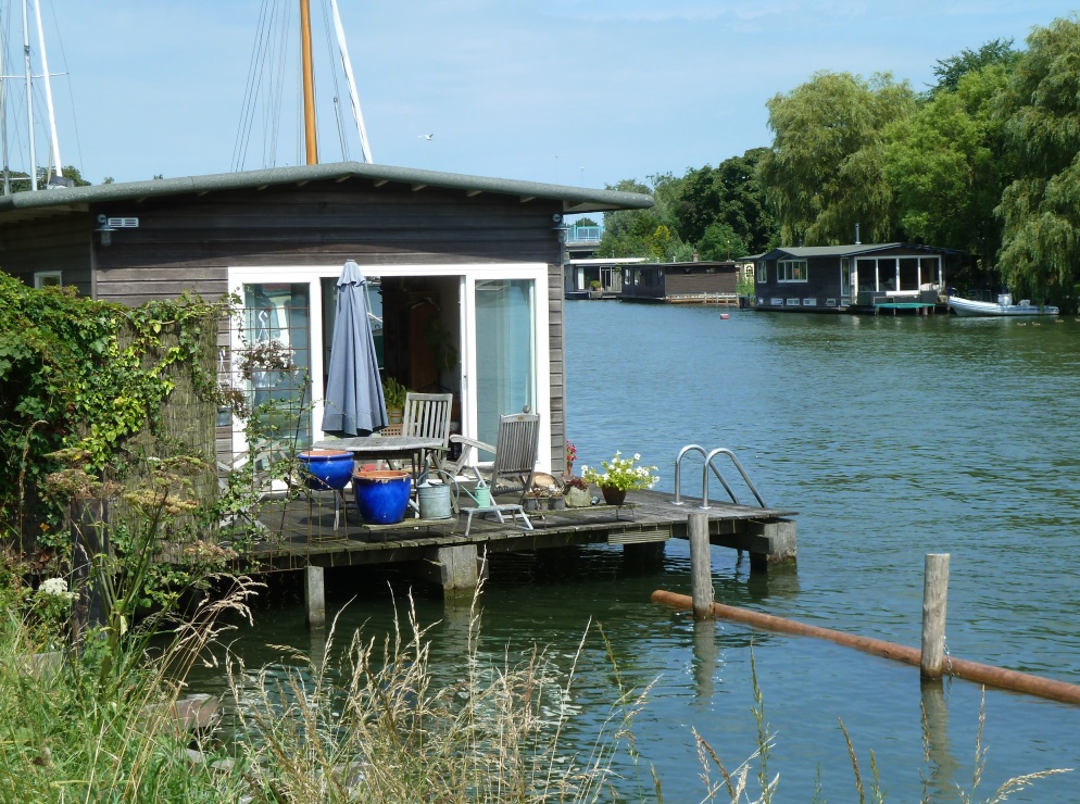 Bursledon Blog: Woonboot