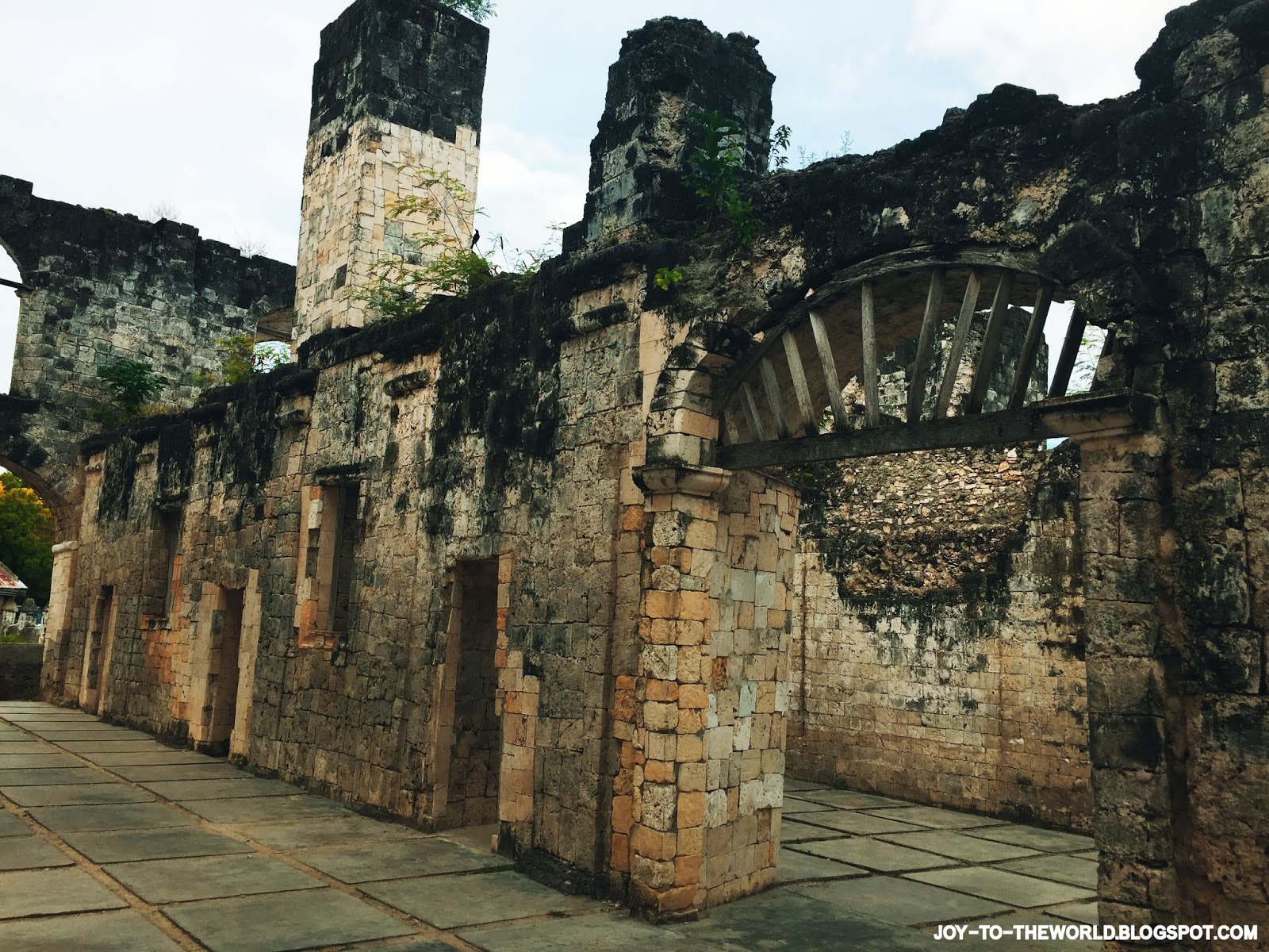 A Side Trip to Cuartel - The Ruins of Oslob — Veronica Decides to Blog