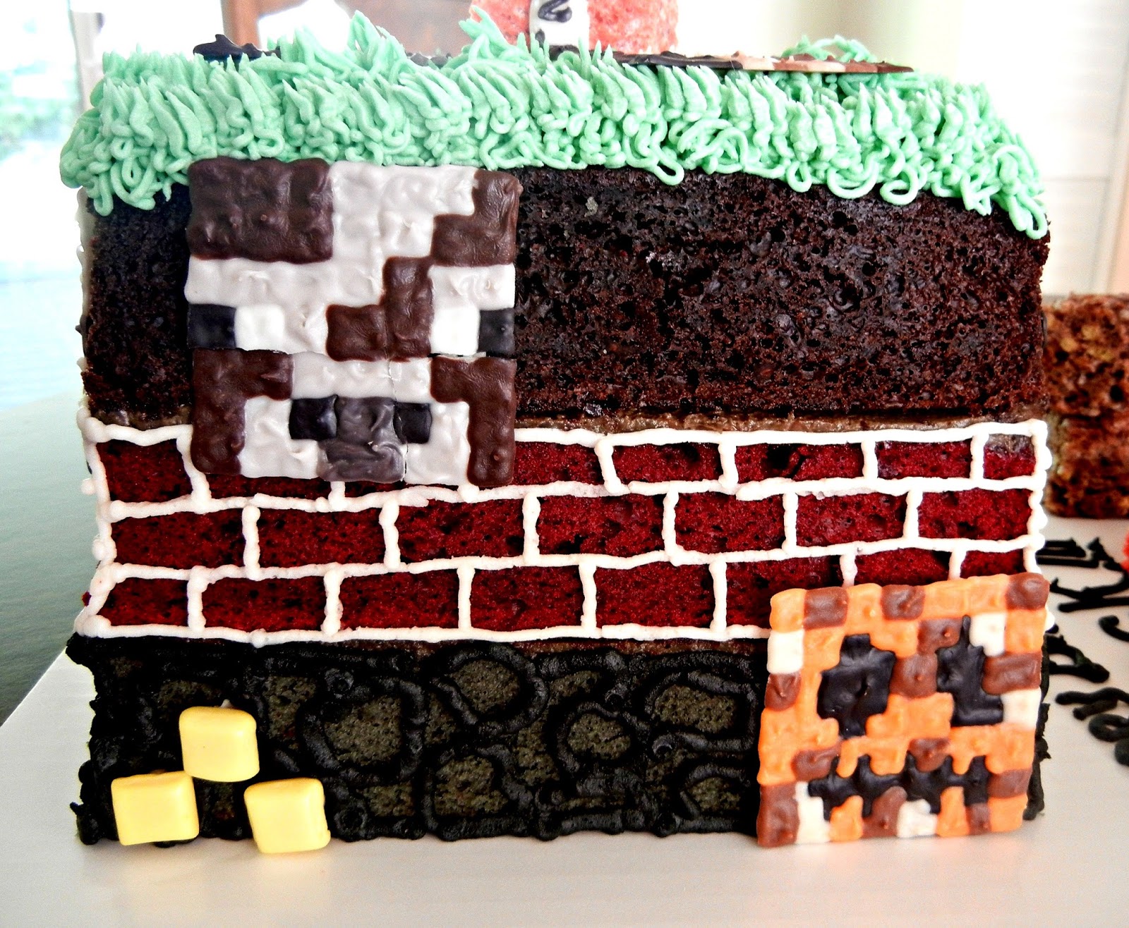 Sugar Swings! Serve Some: Minecraft Cake and Treats