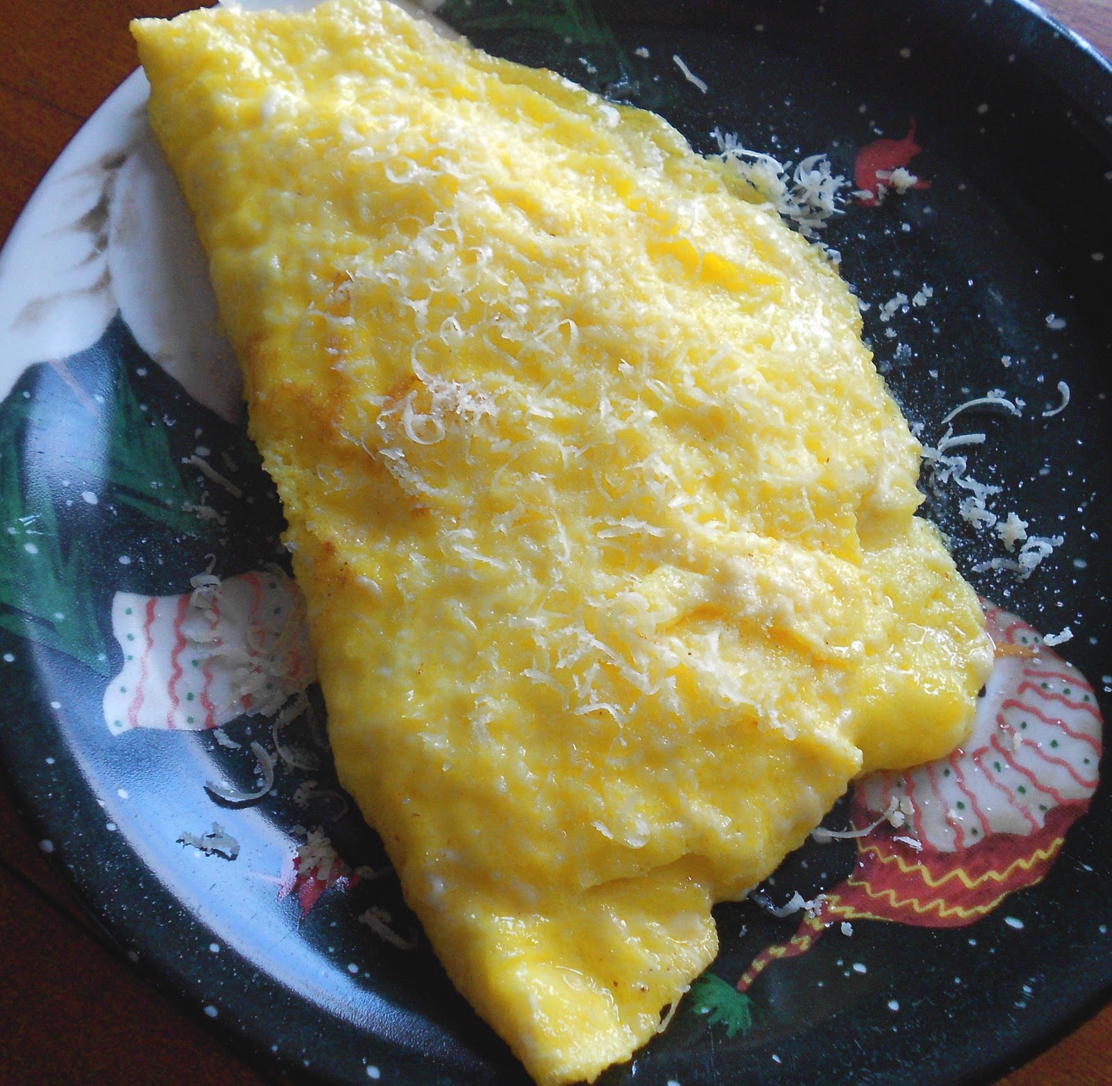 Kelcie's Kreations: Cheesy Omelette