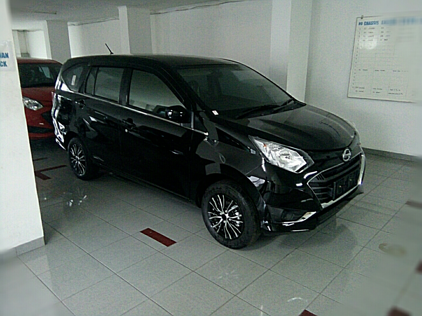 Daihatsu Sigra X Deluxe Hitam ~ DAIHATSU SIGRA JAKARTA TANGERANG DEPOK ...
