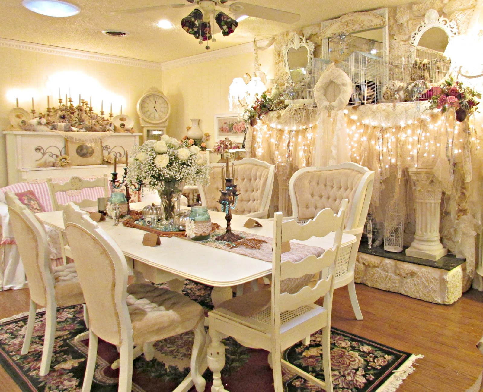 Penny's Vintage Home: Bride and Groom's Wedding Reception Table