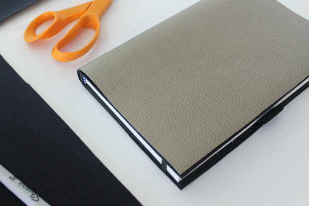 Ginger Snap Crafts Faux Leather Book Cover tutorial Ginger Snap Crafts Faux Leather Book Cover tutorial