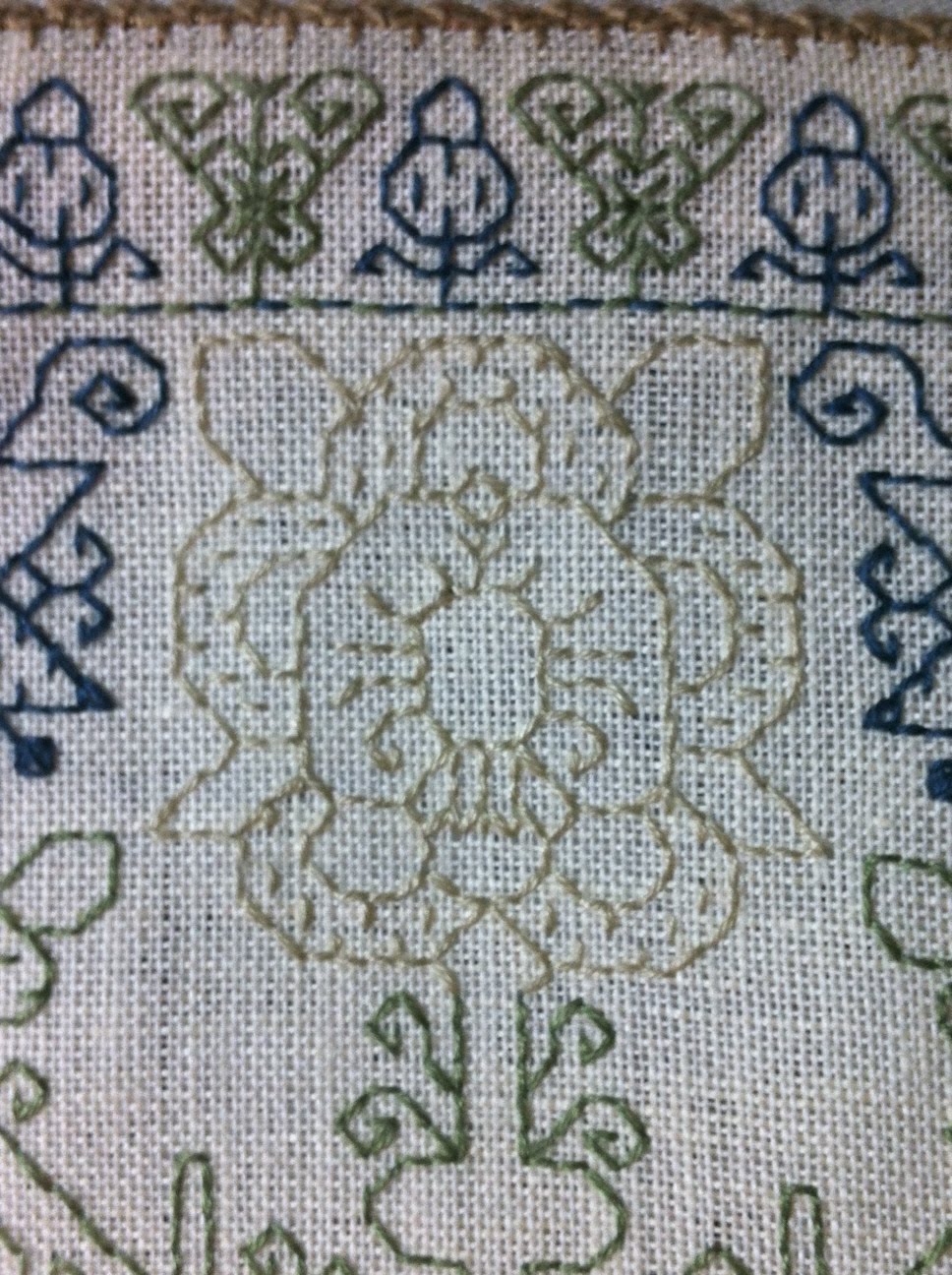 Loara Standish Sampler