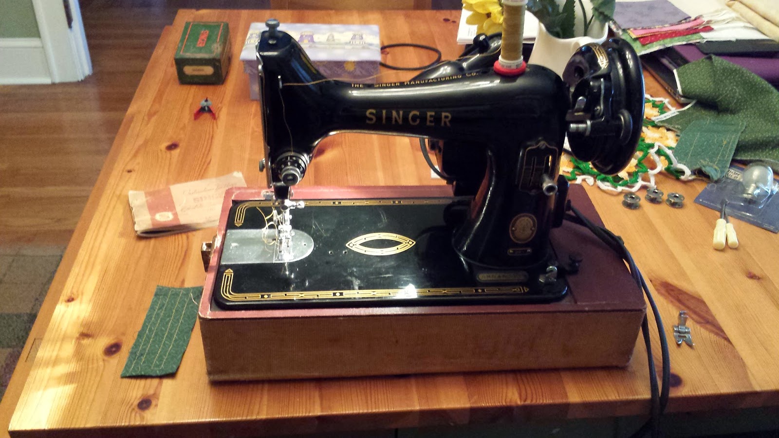 Happy Sewing Room: My Singer 99-31