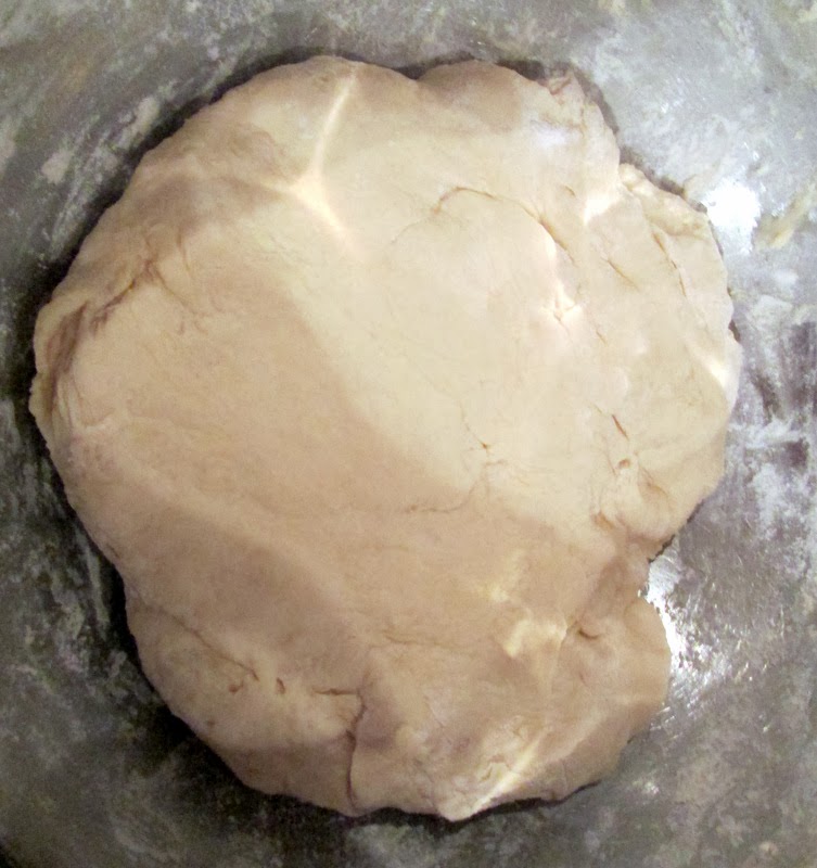 smilingrid: Batman bread? (A.K.A easy peasy gotham-protecting Naan!)