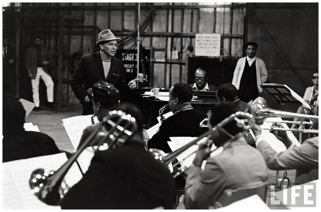 Frank Sinatra: Hollywood Palace: Frank Sinatra with The Count Basie ...