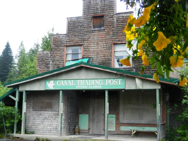 Latitude 60 North Alaska: Hyder AK