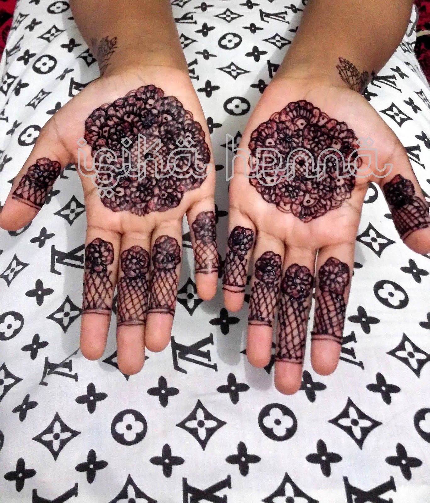 Jasa Henna Pengantin Jakarta : Isika Henna | Seni Lukis Henna Tangan ...