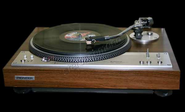 stereonomono - Hi Fi Compendium: Pioneer PL-530