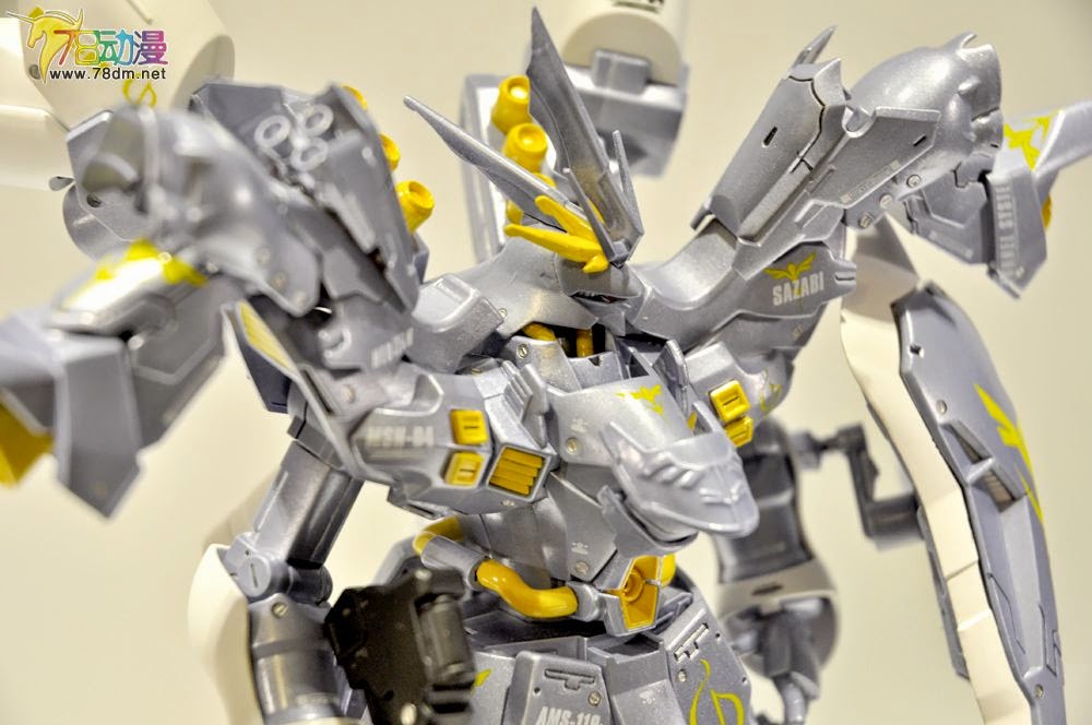 HGBF 1/144 Miss Sazabi "The Queen Sazabi" Custom Build