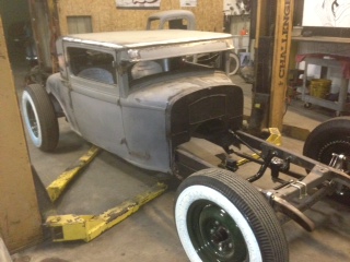 VAPHEAD: World wide ! Custom Riley Automotive frame in Austria