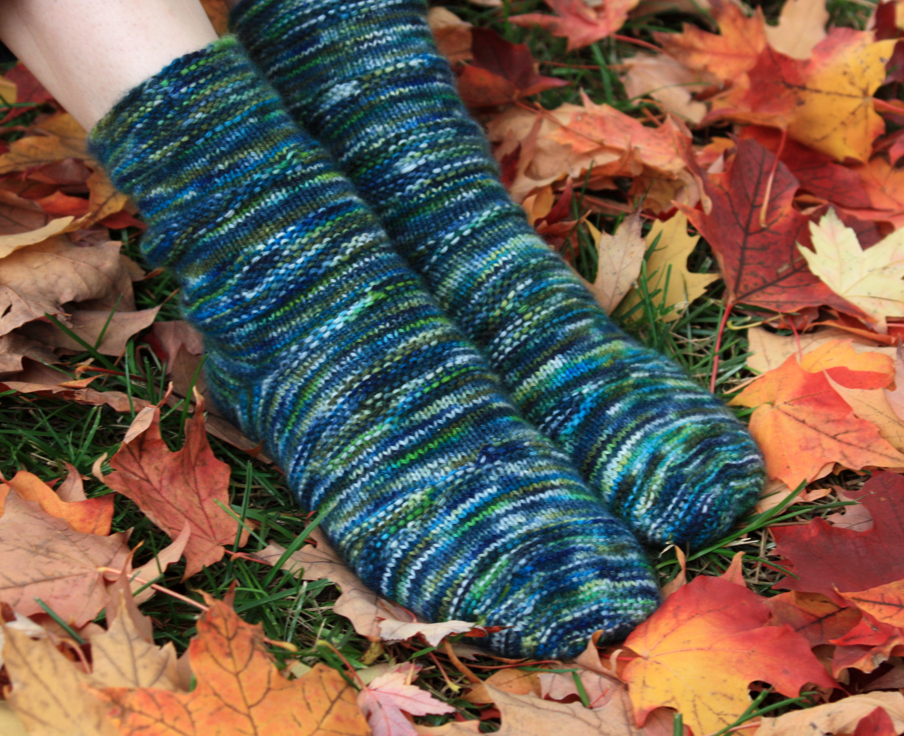 handmade by stefanie: FO Friday: Wedge Socks