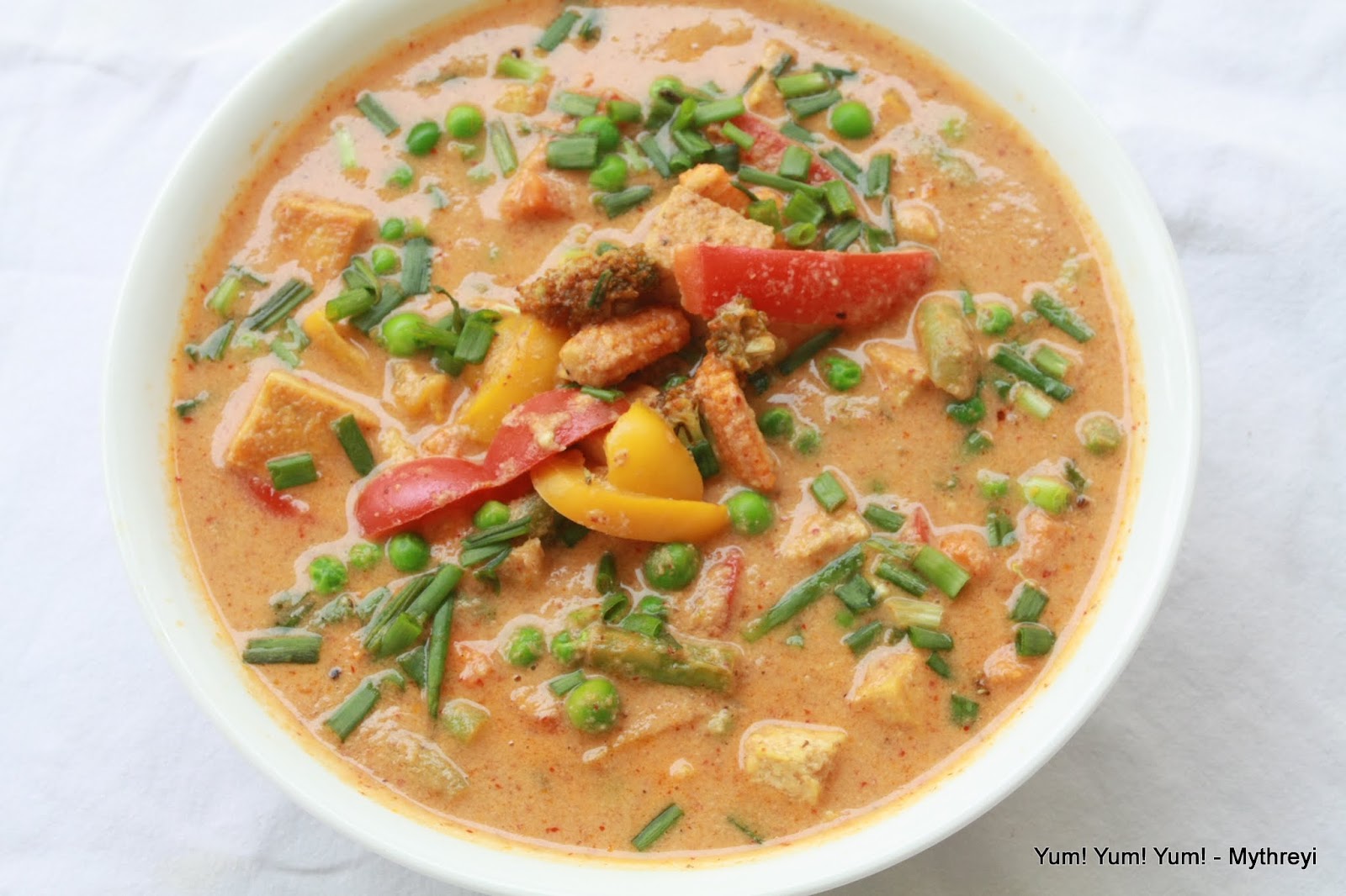 Yum! Yum! Yum!: Thai Yellow Curry