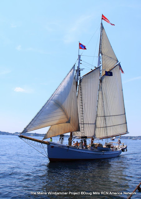 RCN America - NHVT: "Maine Schooner Timberwind" The Maine Windjammer ...