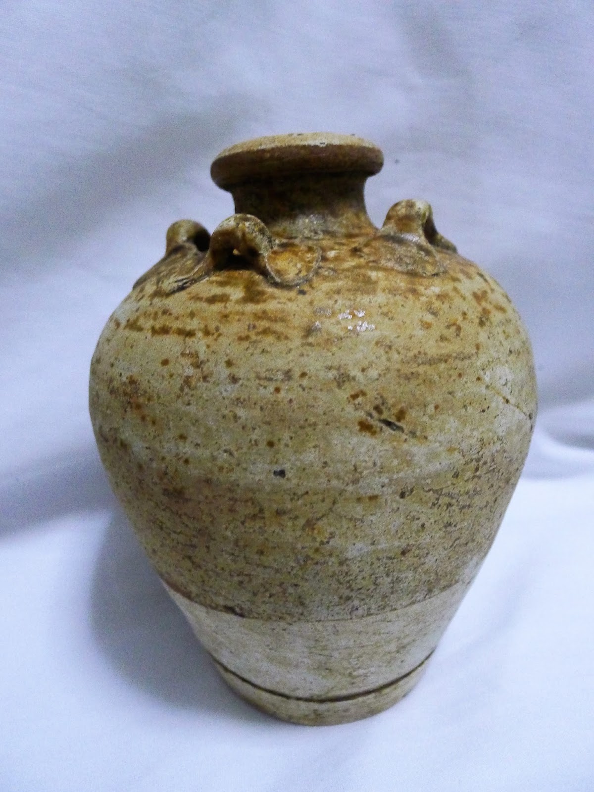 Collecting Antiques in the Philippines: A Brown Guangdong Stoneware ...