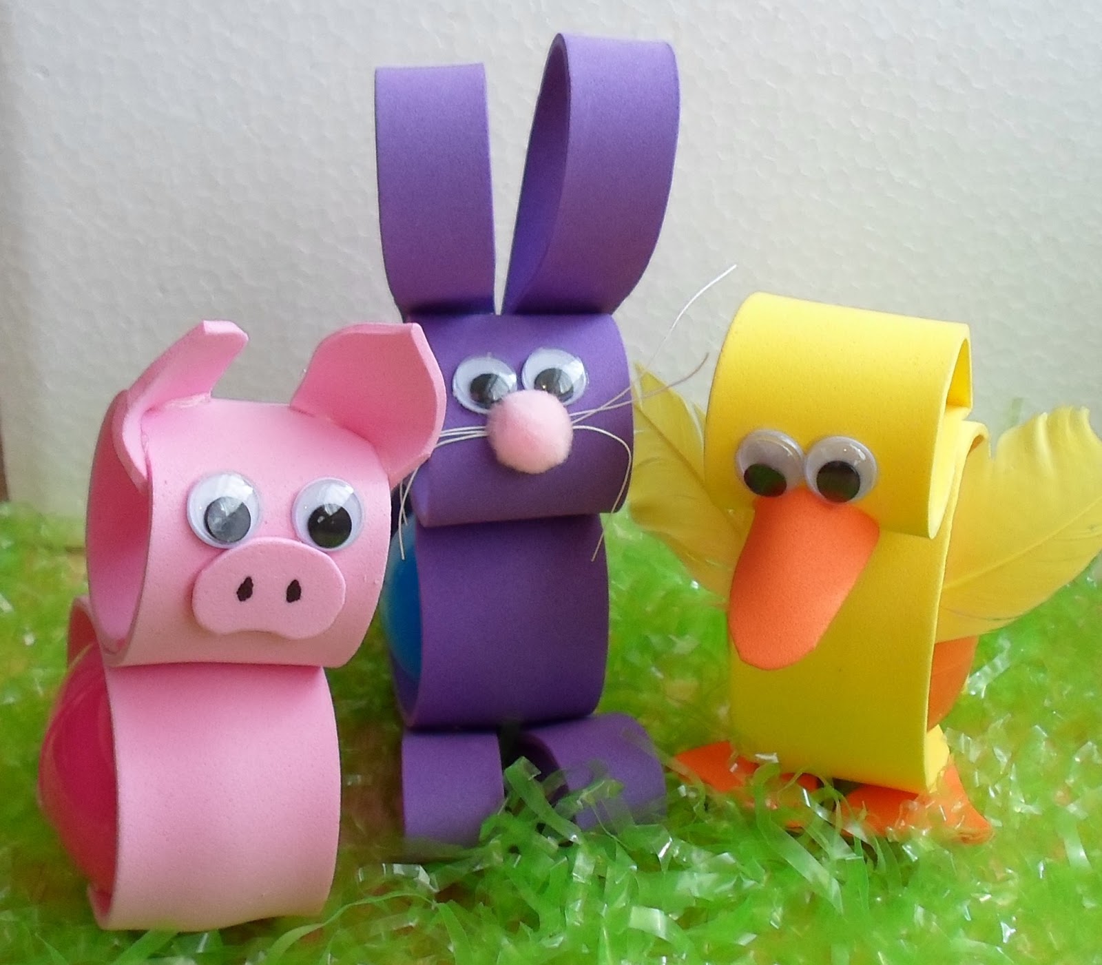 Happier Than A Pig In Mud: Easter Bunny Egg Holder-Tutorial